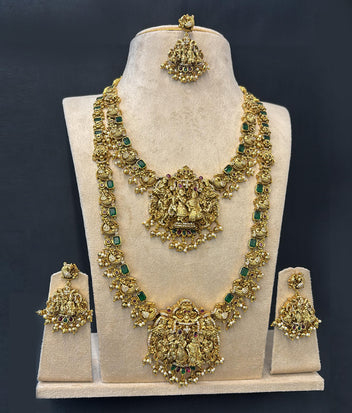 3D Designs – Sriyas Collections